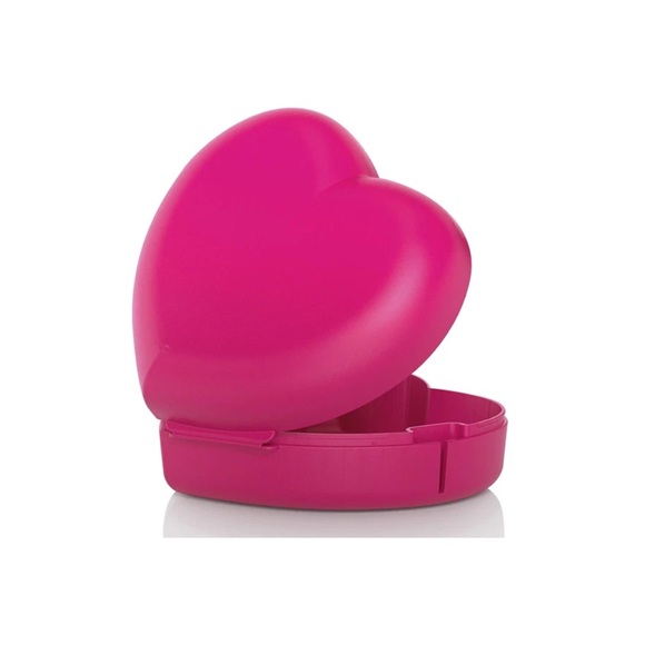 Tupperware | Kitchen | Tupperware Heart Shape Keeper Storage Case Pink ...